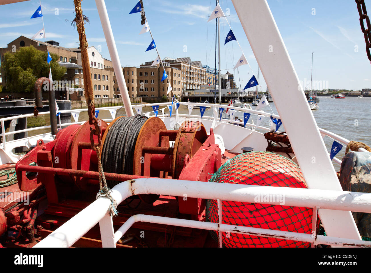 Trawlermen deck hi-res stock photography and images - Alamy