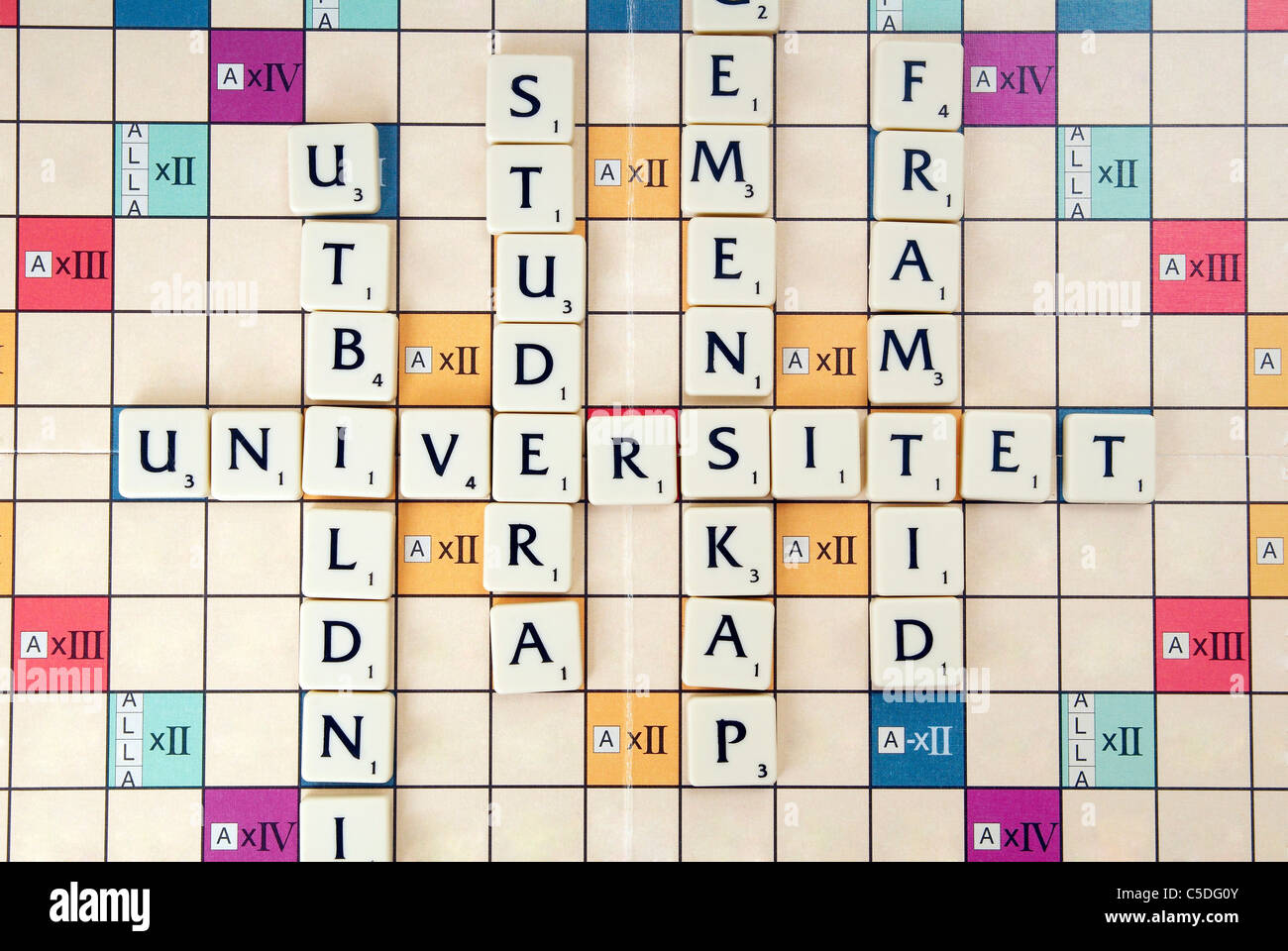 Scrabble a hi-res stock photography and images - Alamy