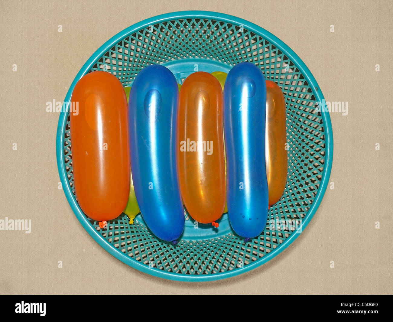 Multicolored water balloons hi-res stock photography and images - Alamy