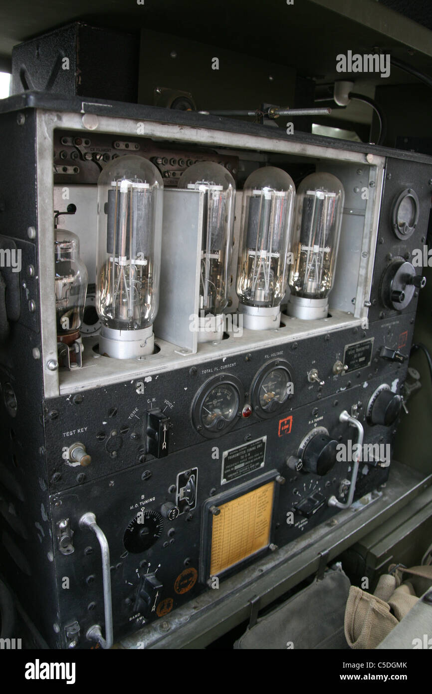 World war 2 radio transmitter hi-res stock photography and images - Alamy