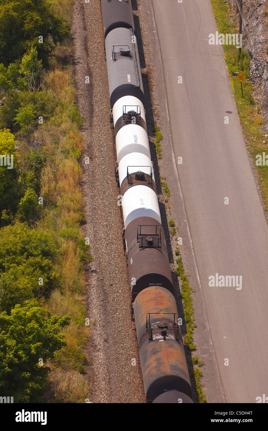 Aerial freight train usa hi-res stock photography and images - Alamy