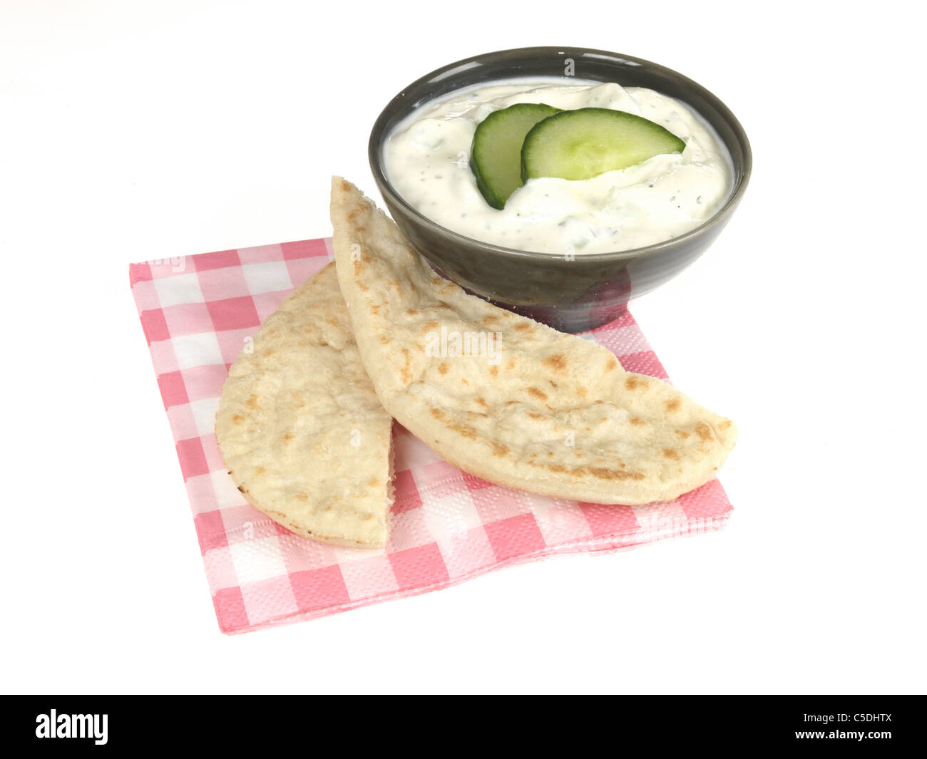 Tzatziki pitta bread hi-res stock photography and images - Alamy