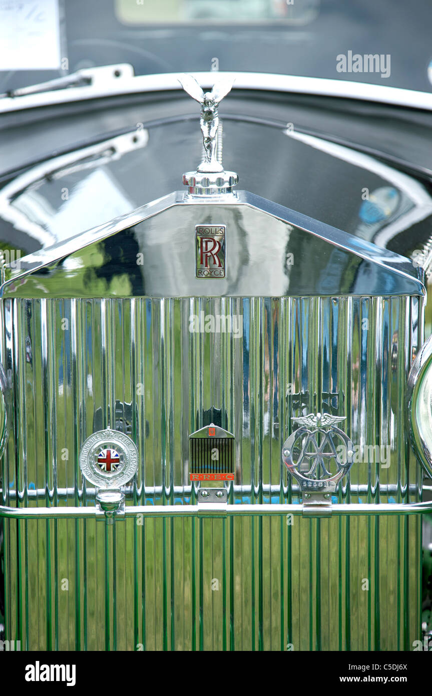 Vintage car radiator hi-res stock photography and images - Alamy