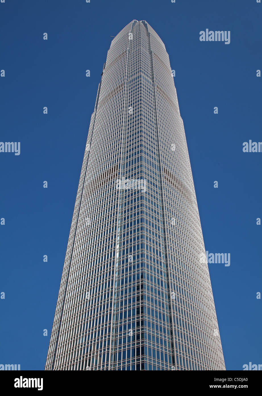 International trade centre background hi-res stock photography and ...