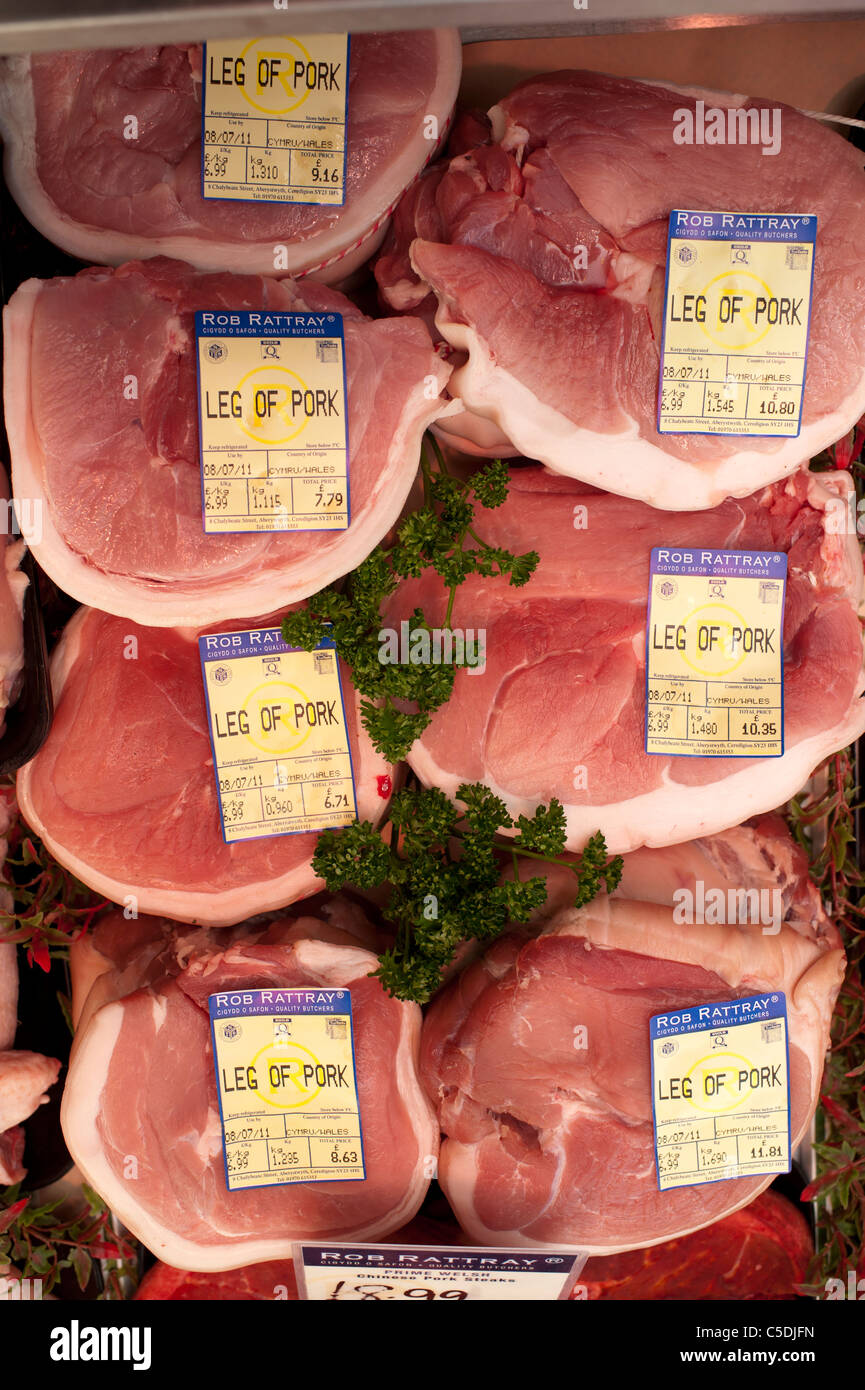 Butchers shop window uk hi-res stock photography and images - Alamy