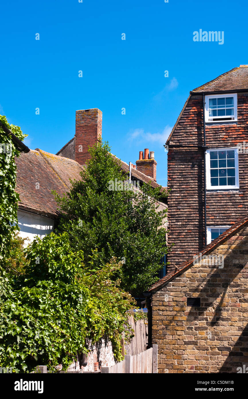 Kent houses hi-res stock photography and images - Alamy