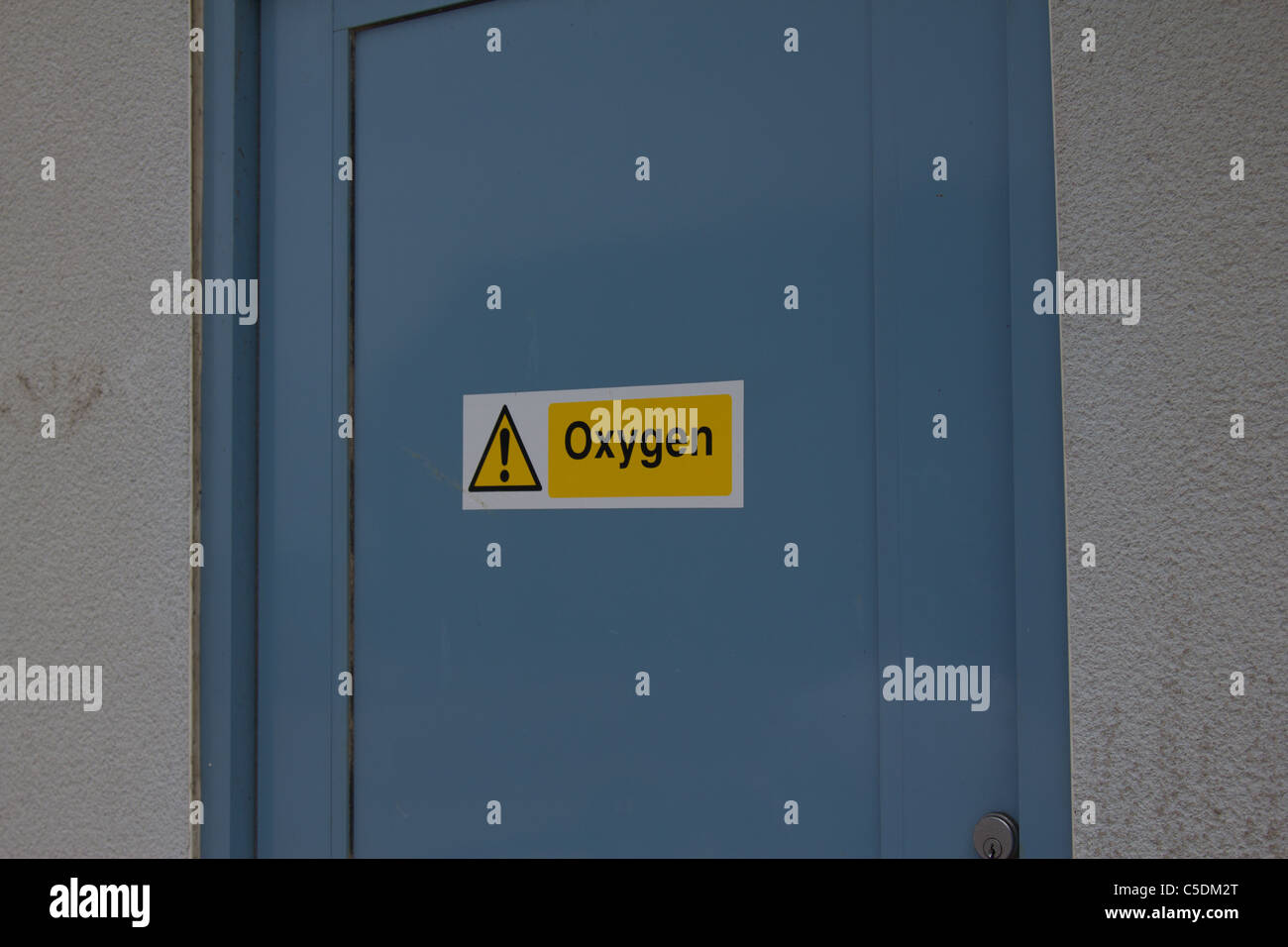 Oxygen sign hi-res stock photography and images - Alamy