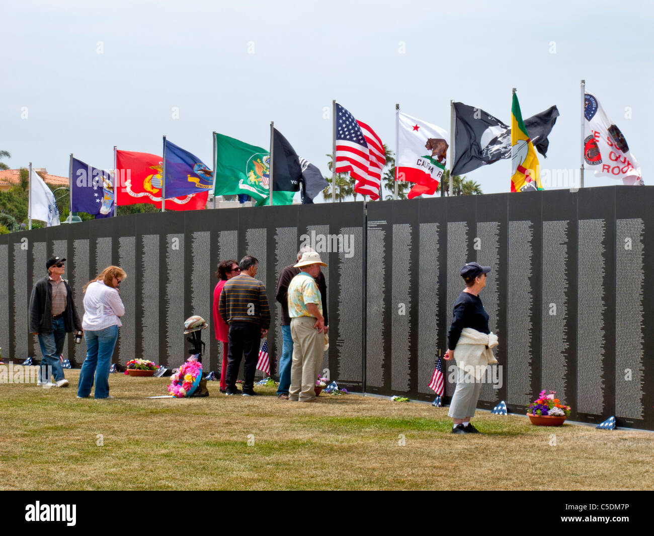 Vietnam memorial traveling wall hi-res stock photography and images - Alamy