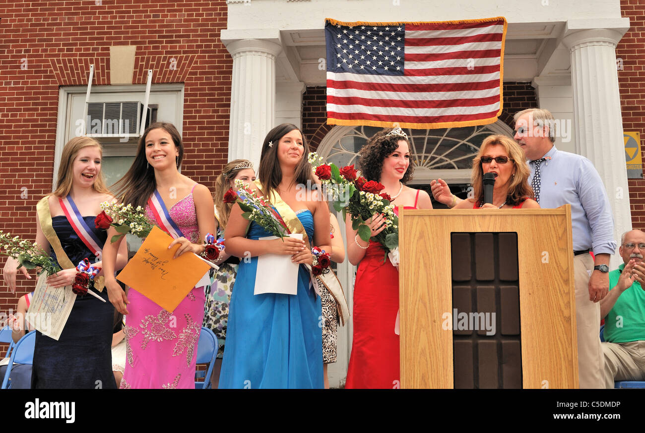 Miss Wantagh Pageant Winner Kara Arena and Runners-Up, at Wantagh High ...