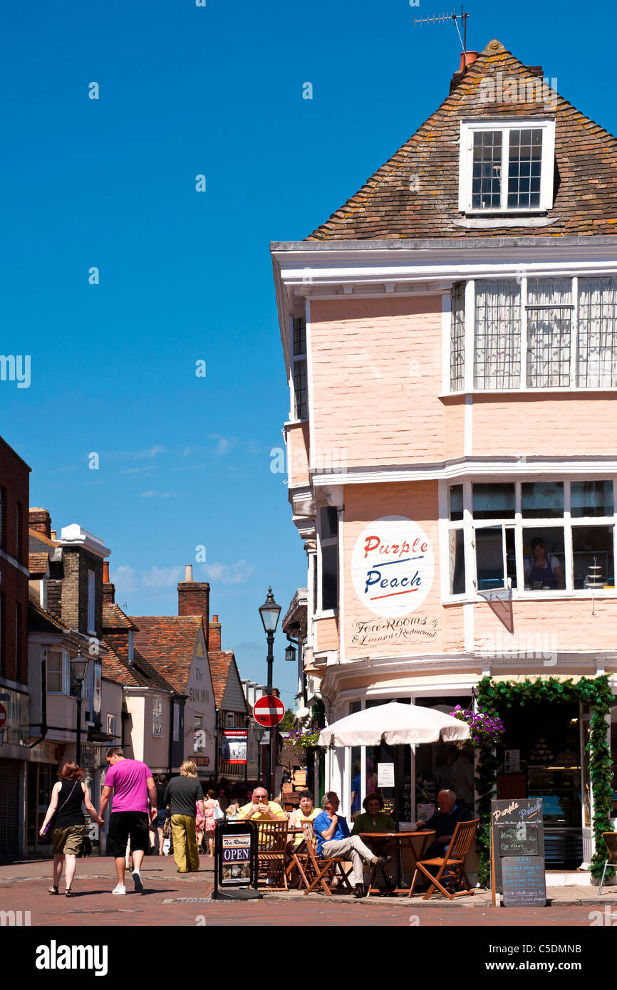 Shops faversham hi-res stock photography and images - Alamy