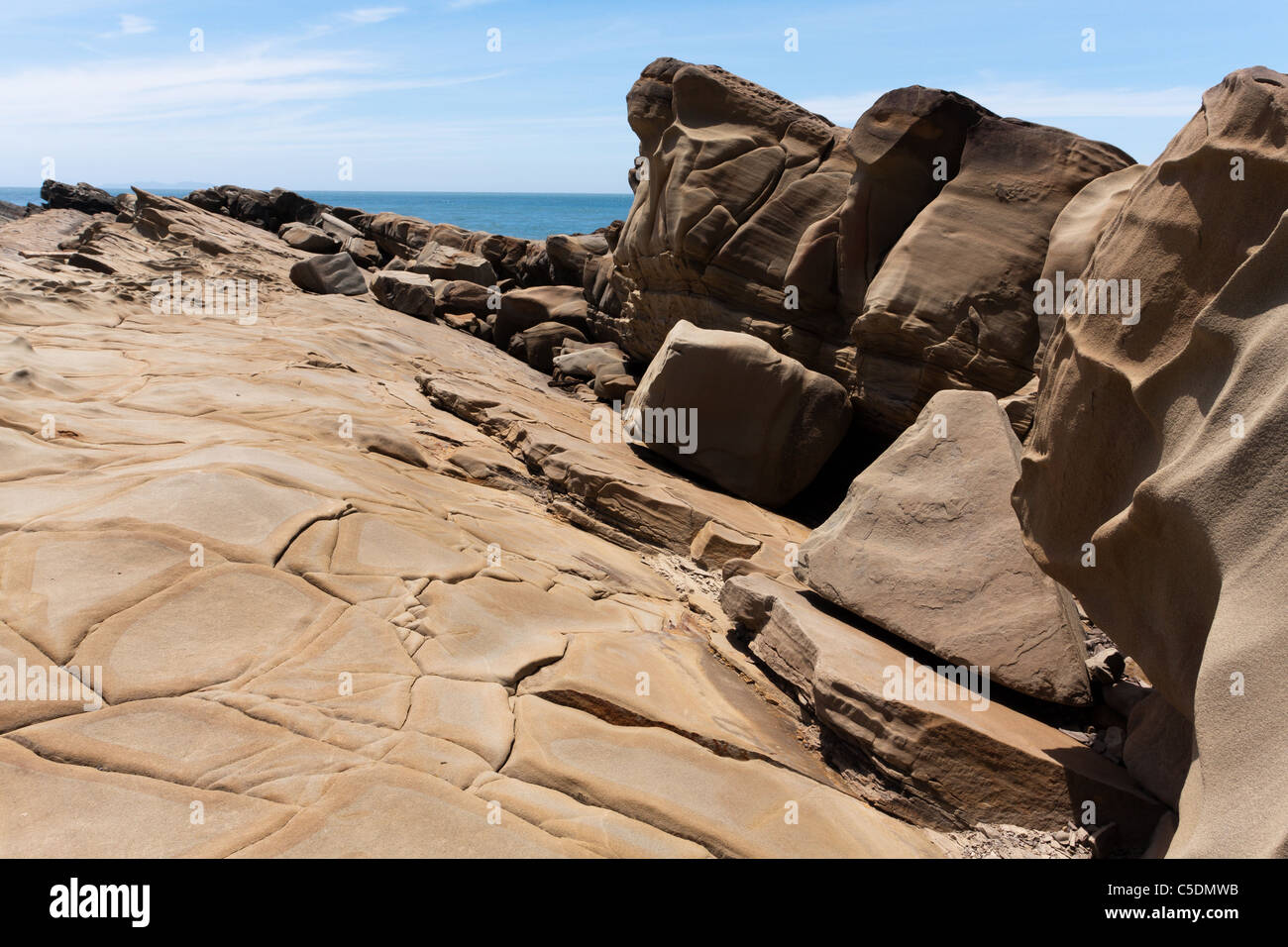Taiwan rock formations hi-res stock photography and images - Alamy