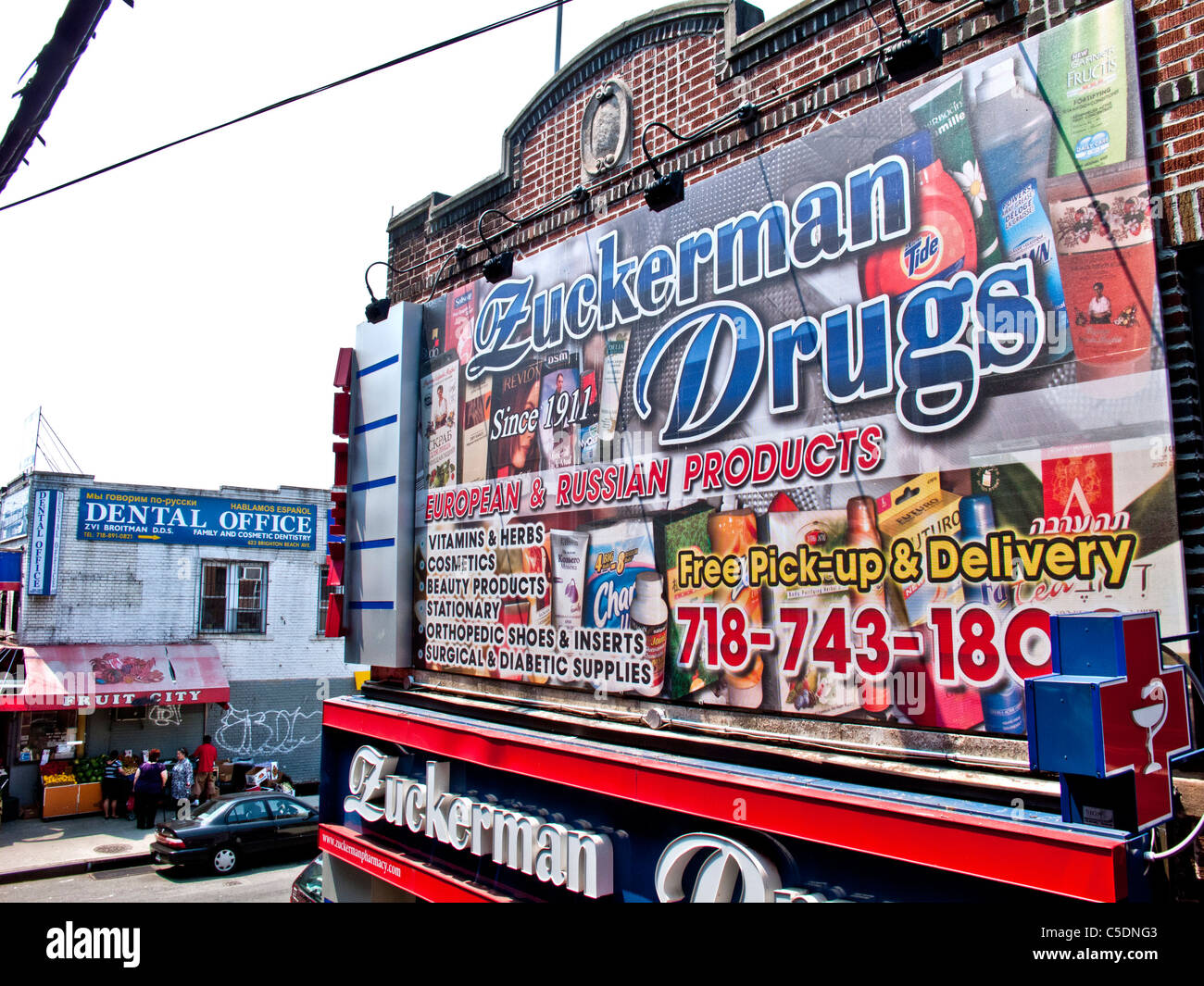 Russian signs hi-res stock photography and images - Alamy