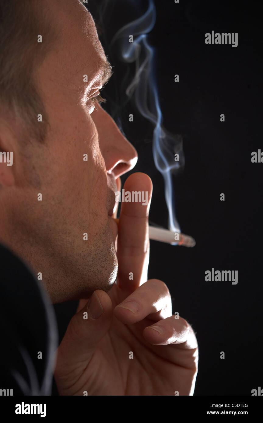 Smoking against hi-res stock photography and images - Alamy
