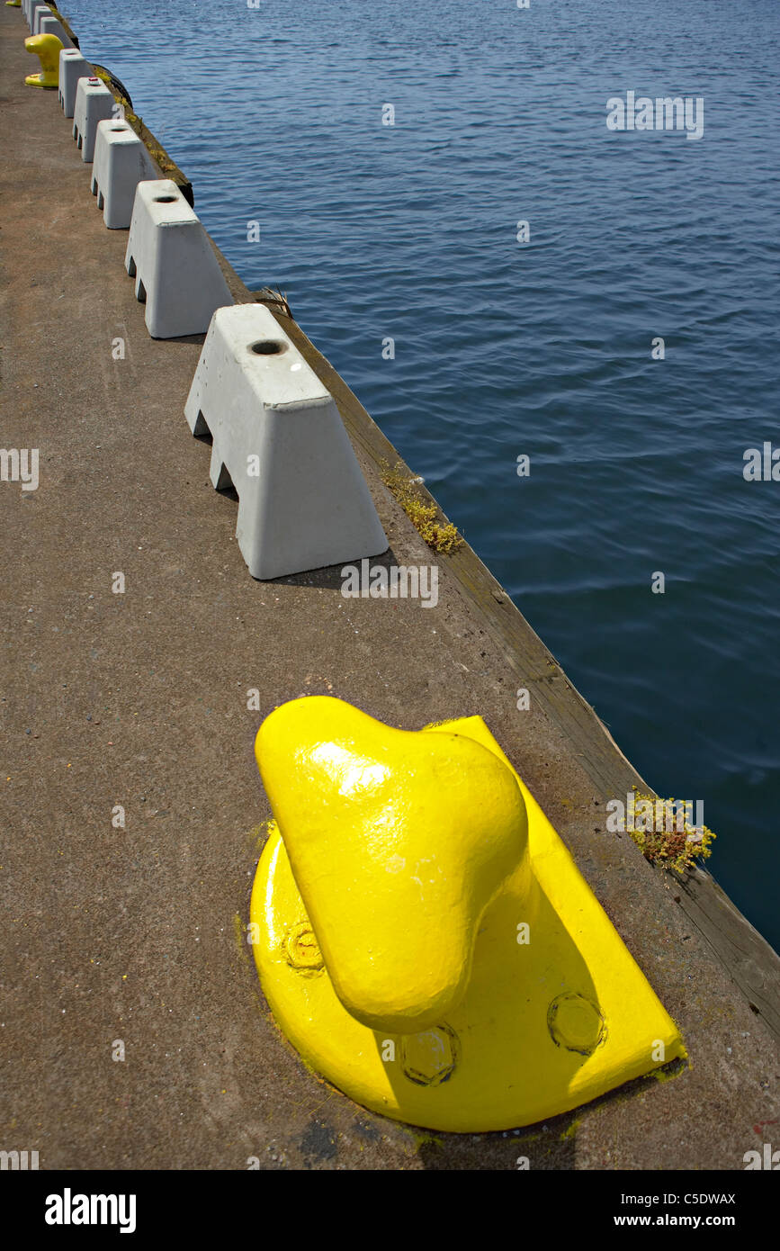 Bollard Bridge Stock Photos & Bollard Bridge Stock Images - Alamy