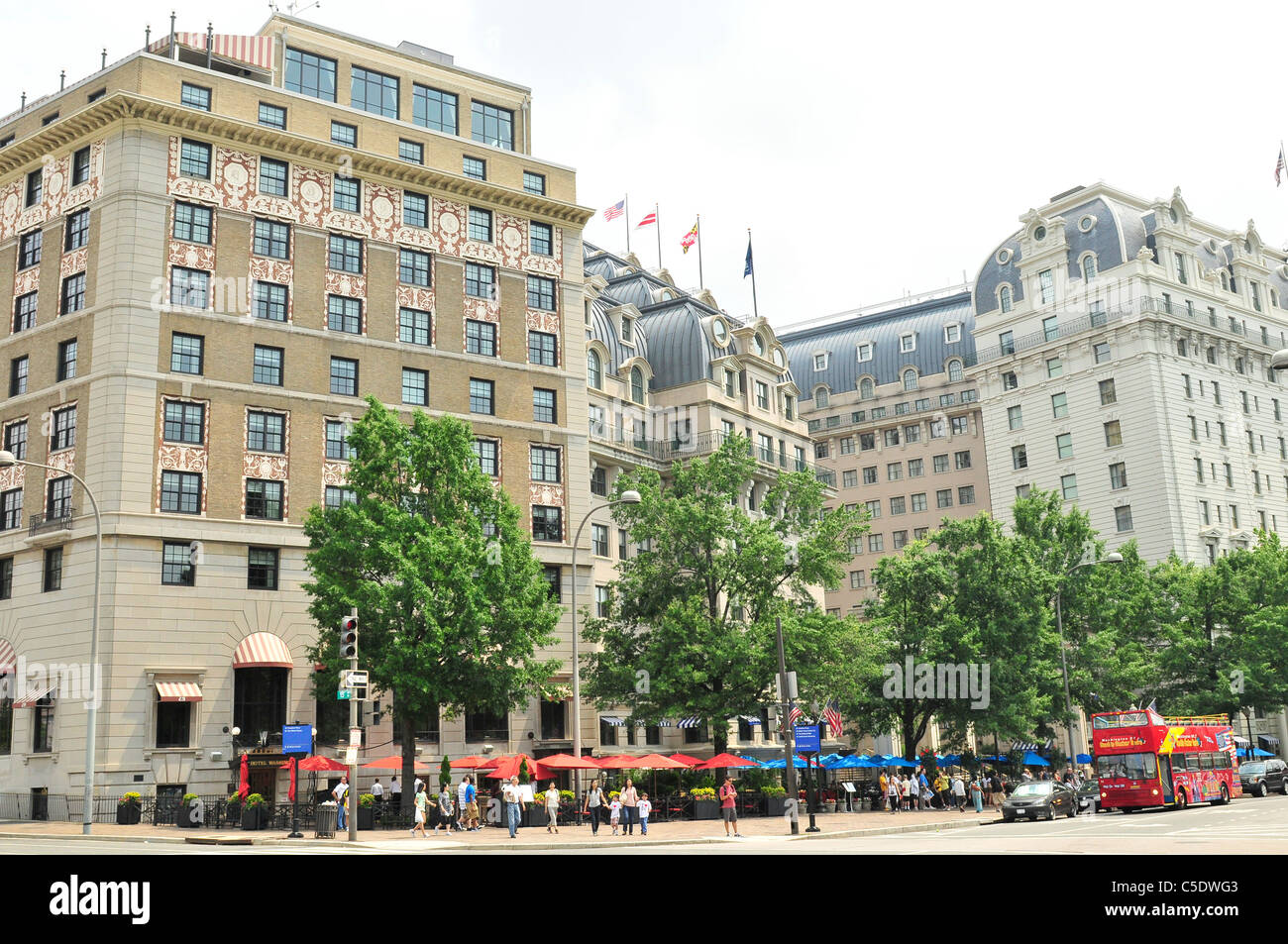 Washington d c traffic circle hi-res stock photography and images - Alamy