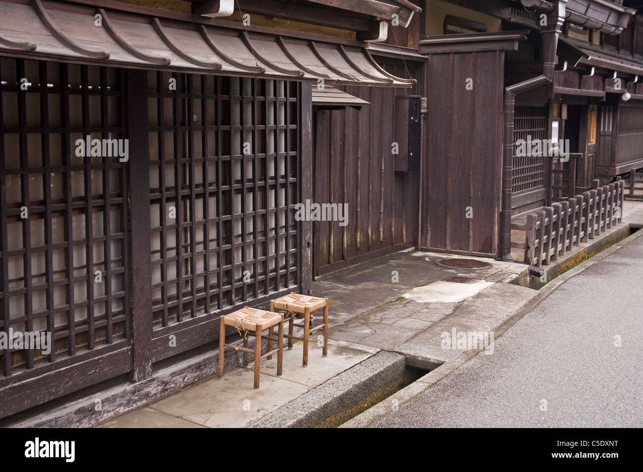 Rural style restaurant hi-res stock photography and images - Alamy