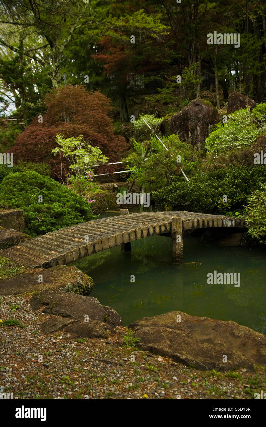Buddhist temple garden Stock Photo - Alamy