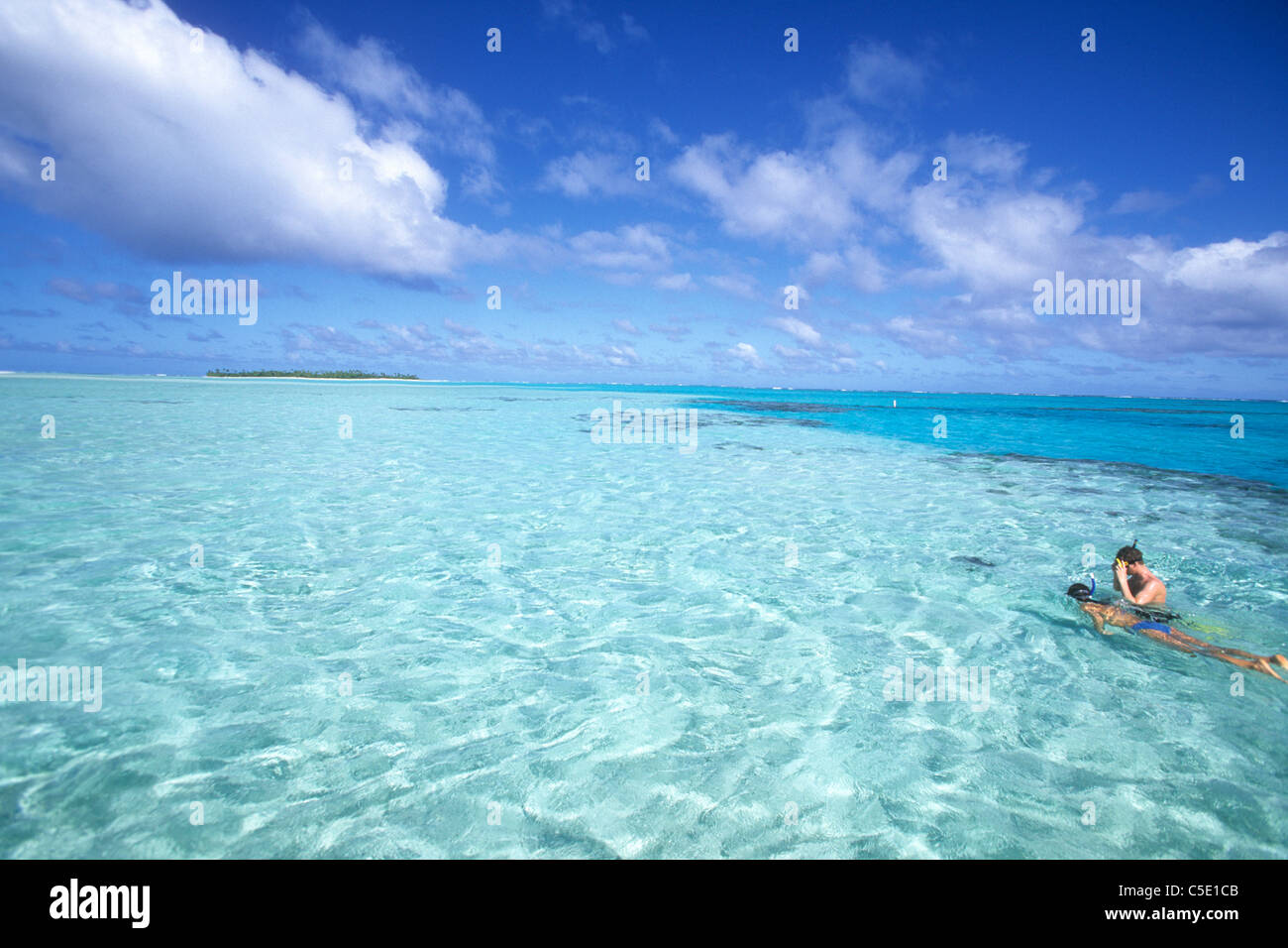 Cook islands snorkeling hi-res stock photography and images - Alamy