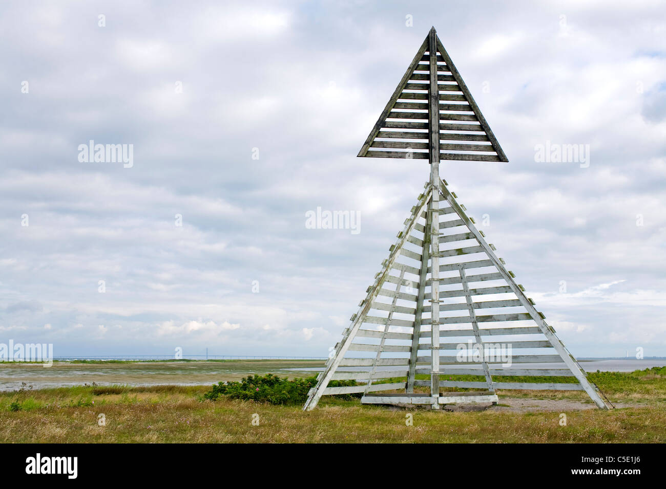 Structure triangular hi-res stock photography and images - Alamy