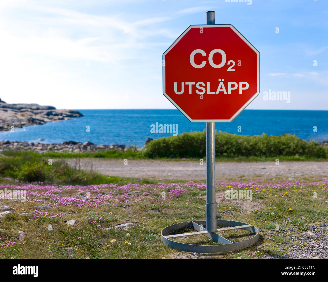 Co2 emissions sign hi-res stock photography and images - Alamy