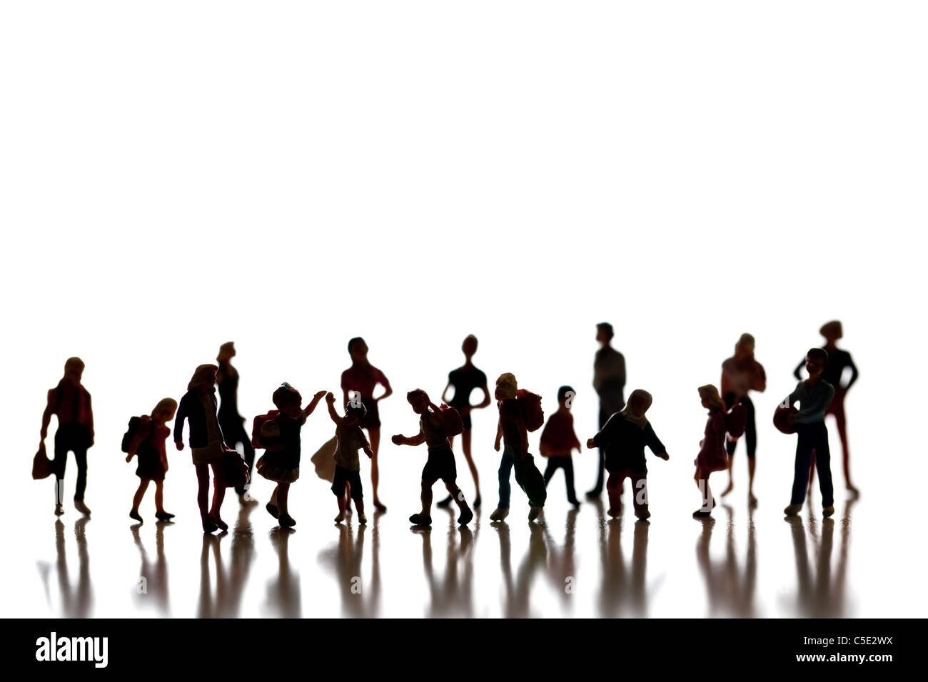 Queue children silhouette hi-res stock photography and images - Alamy