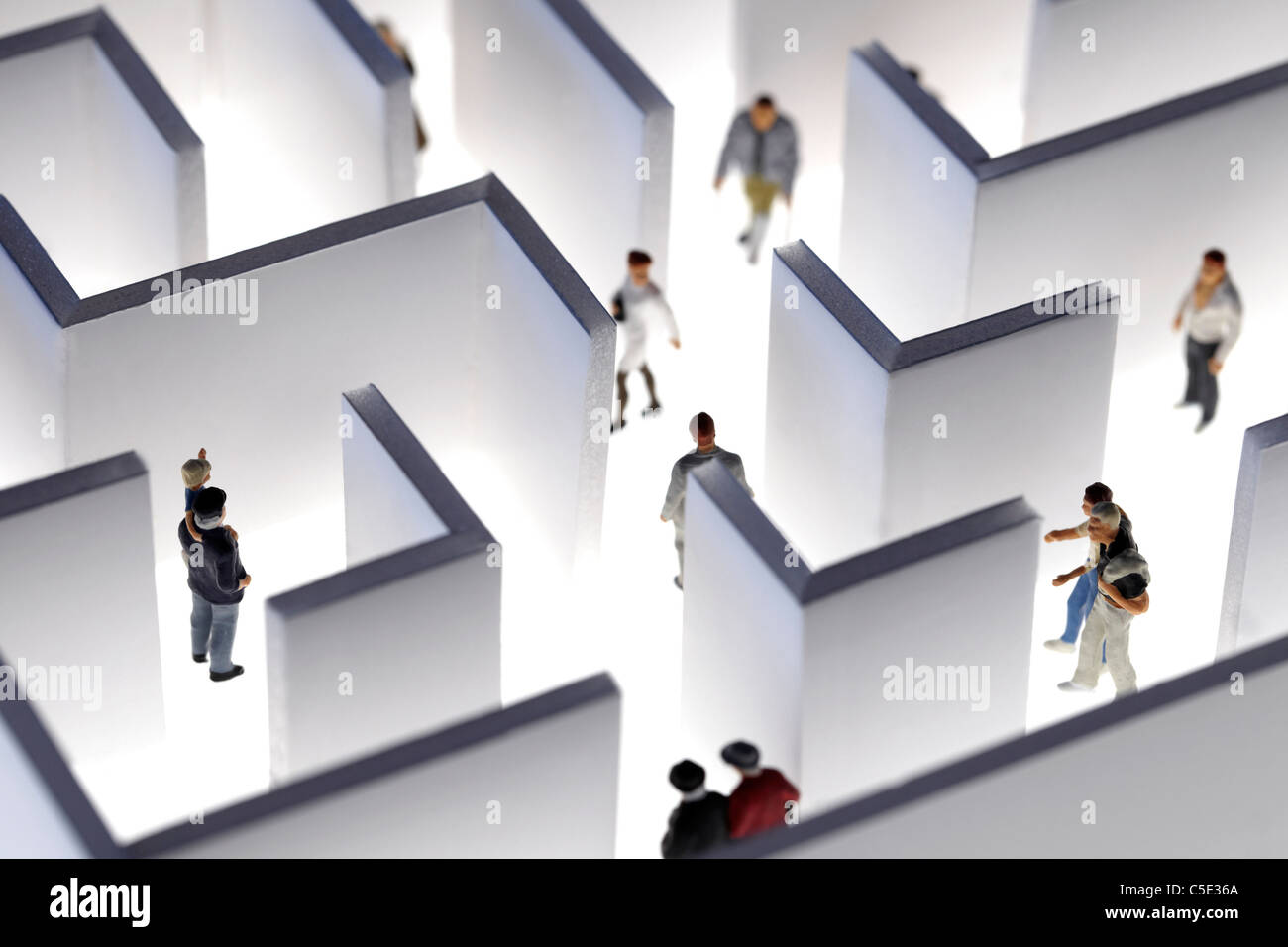 Lost in the maze hi-res stock photography and images - Alamy