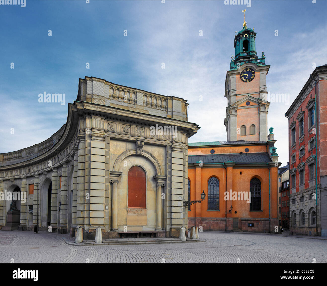 Empty Courtyard High Resolution Stock Photography and Images - Alamy