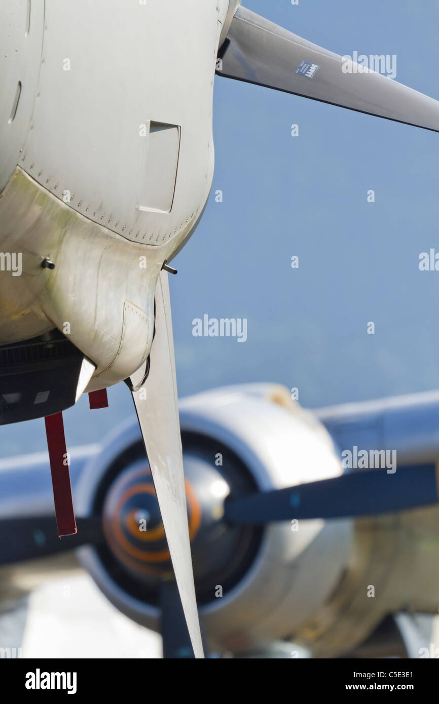 Aircraft propeller propellers aviation hi-res stock photography and ...