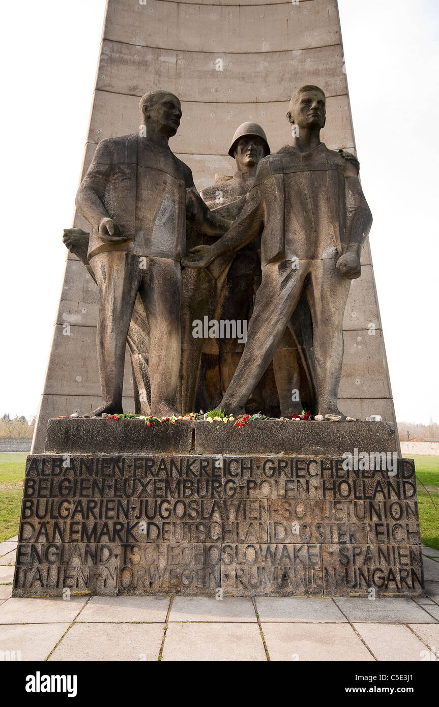 Sachsenhausen nazi concentration camp hi-res stock photography and ...