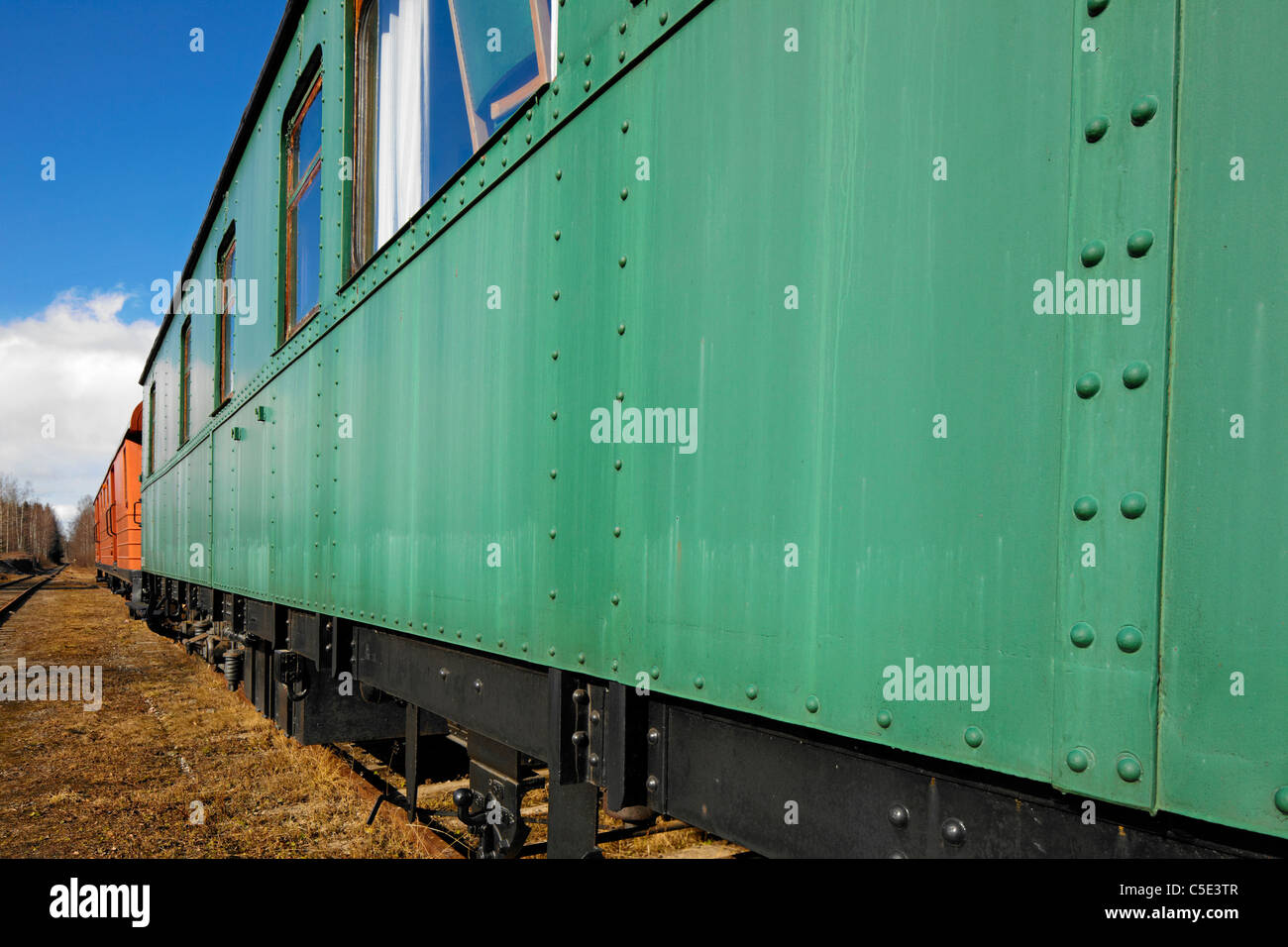 Green metal wagon hi-res stock photography and images - Alamy
