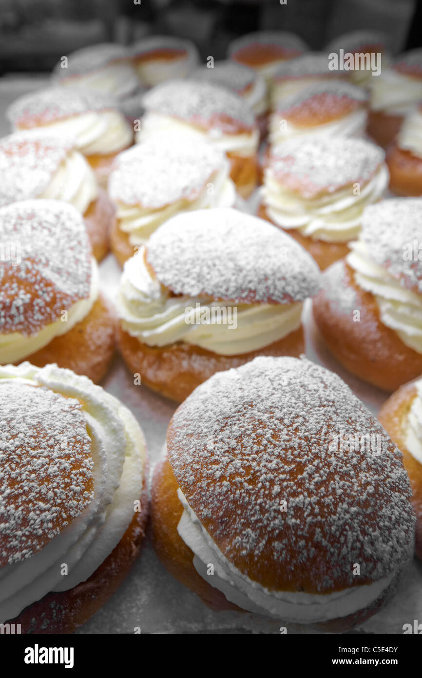 Almond buns hi-res stock photography and images - Alamy