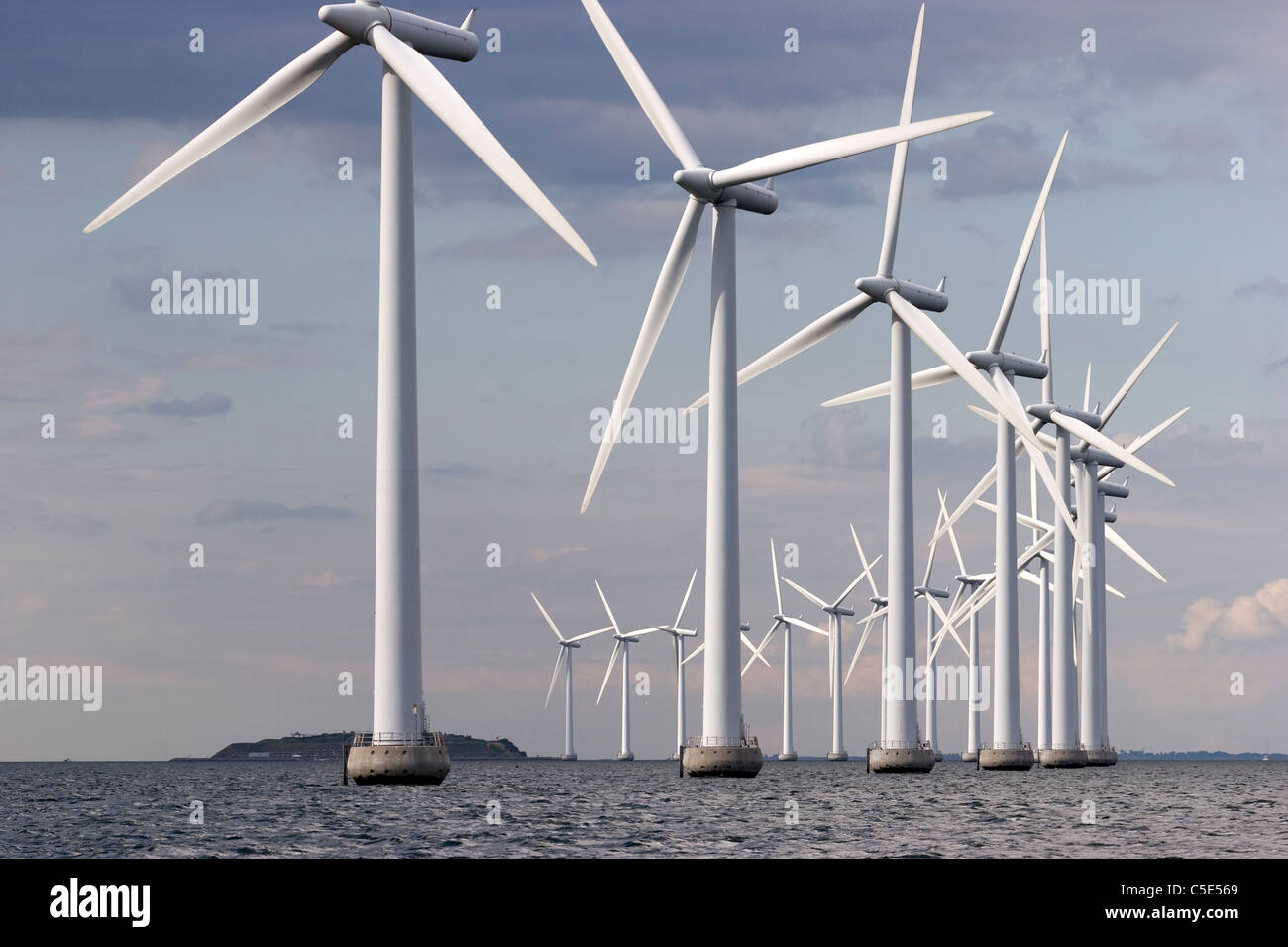 Middelgrunden offshore wind farm hi-res stock photography and images ...