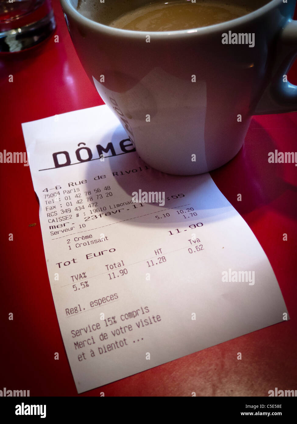 Cafe bill in Paris france Stock Photo - Alamy
