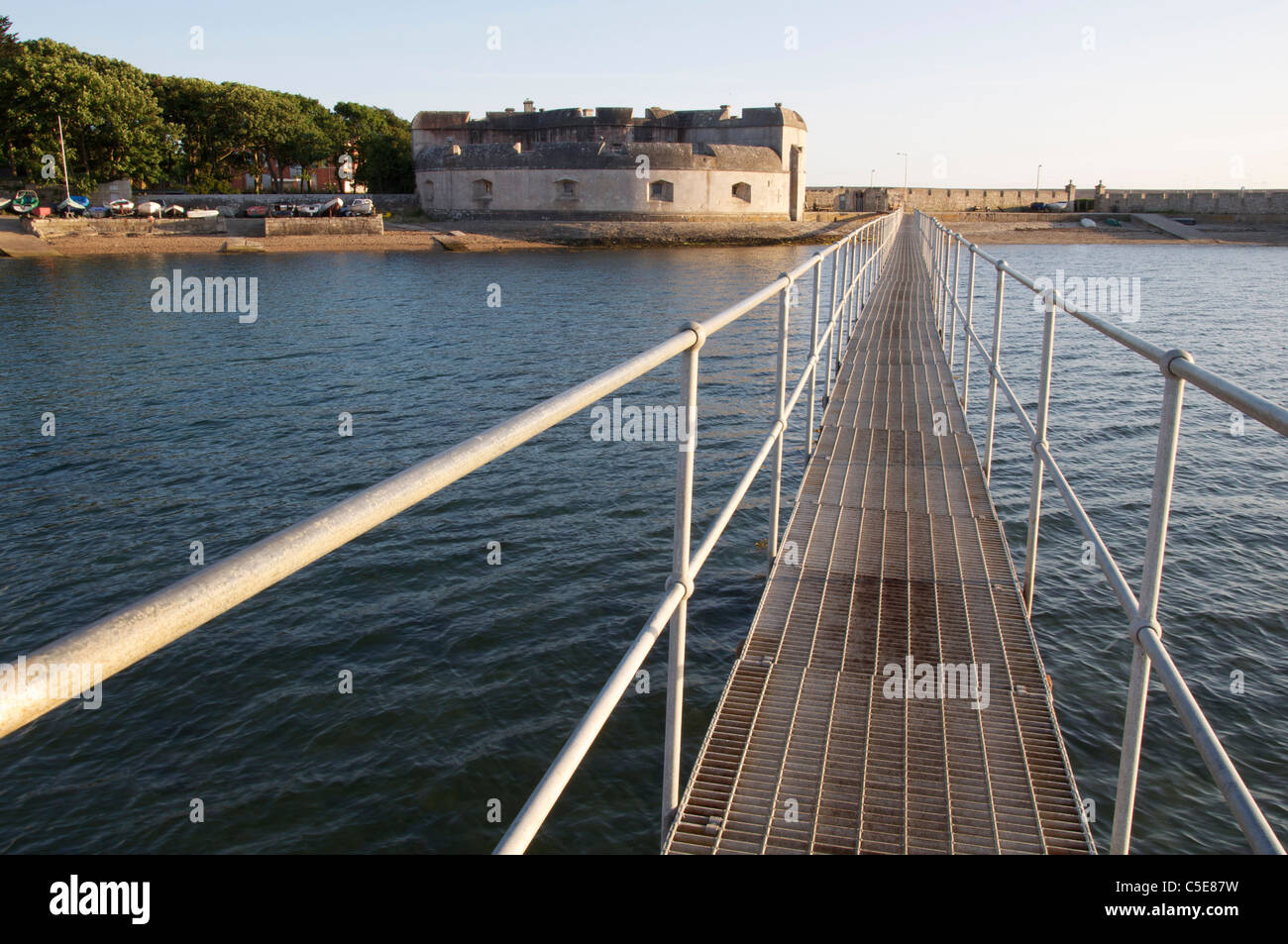 Device forts hi-res stock photography and images - Alamy