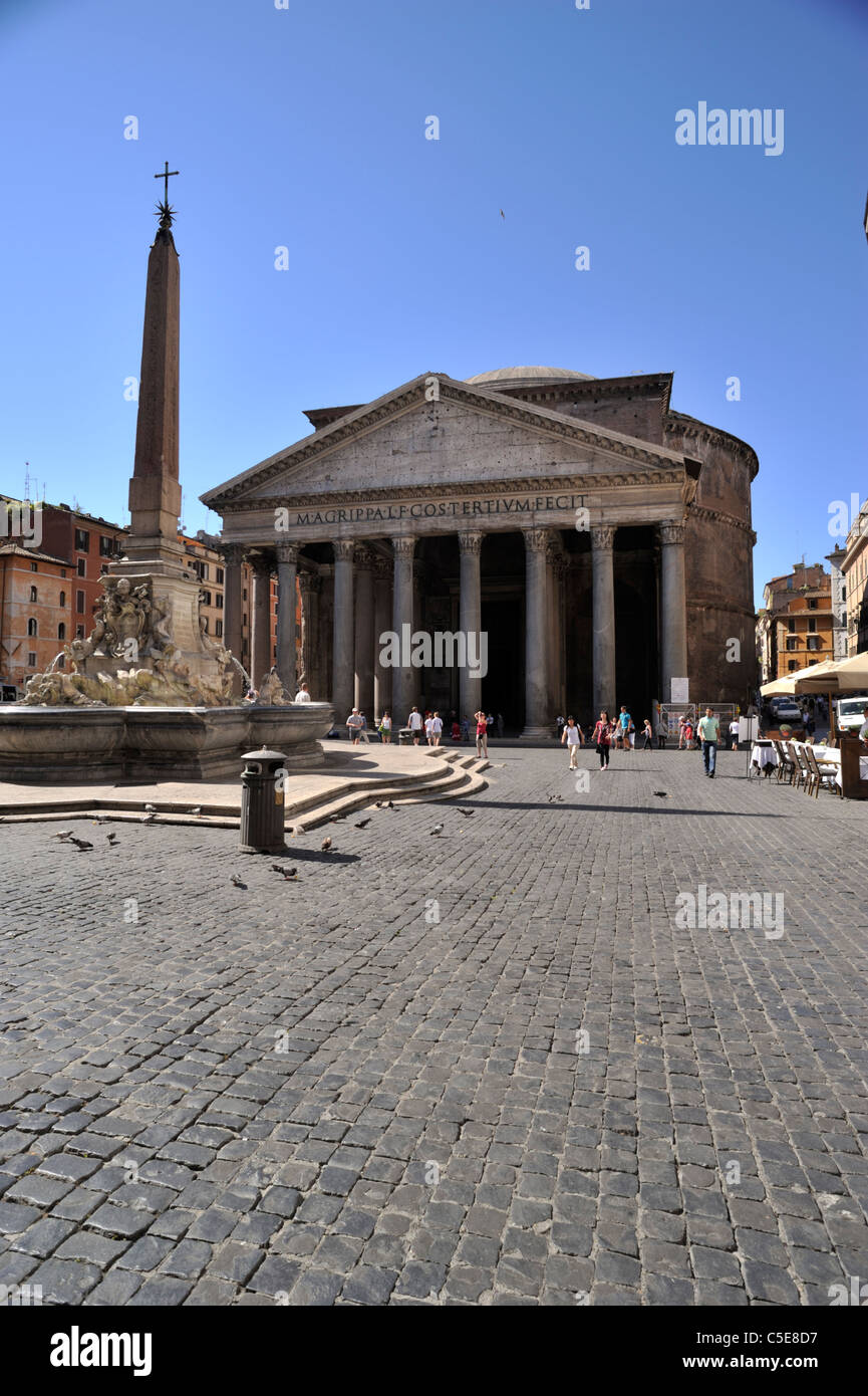Pantheon, Piazza della Rotonda, Rome, Italy Stock Photo - Alamy