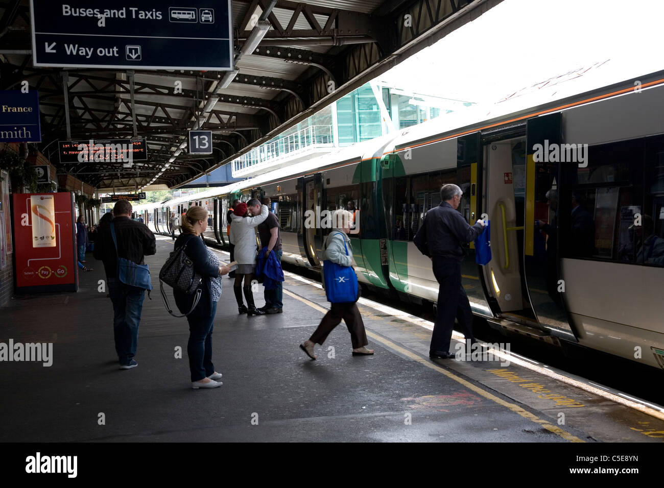 Clapham Junction Platform Stock Photos & Clapham Junction Platform ...