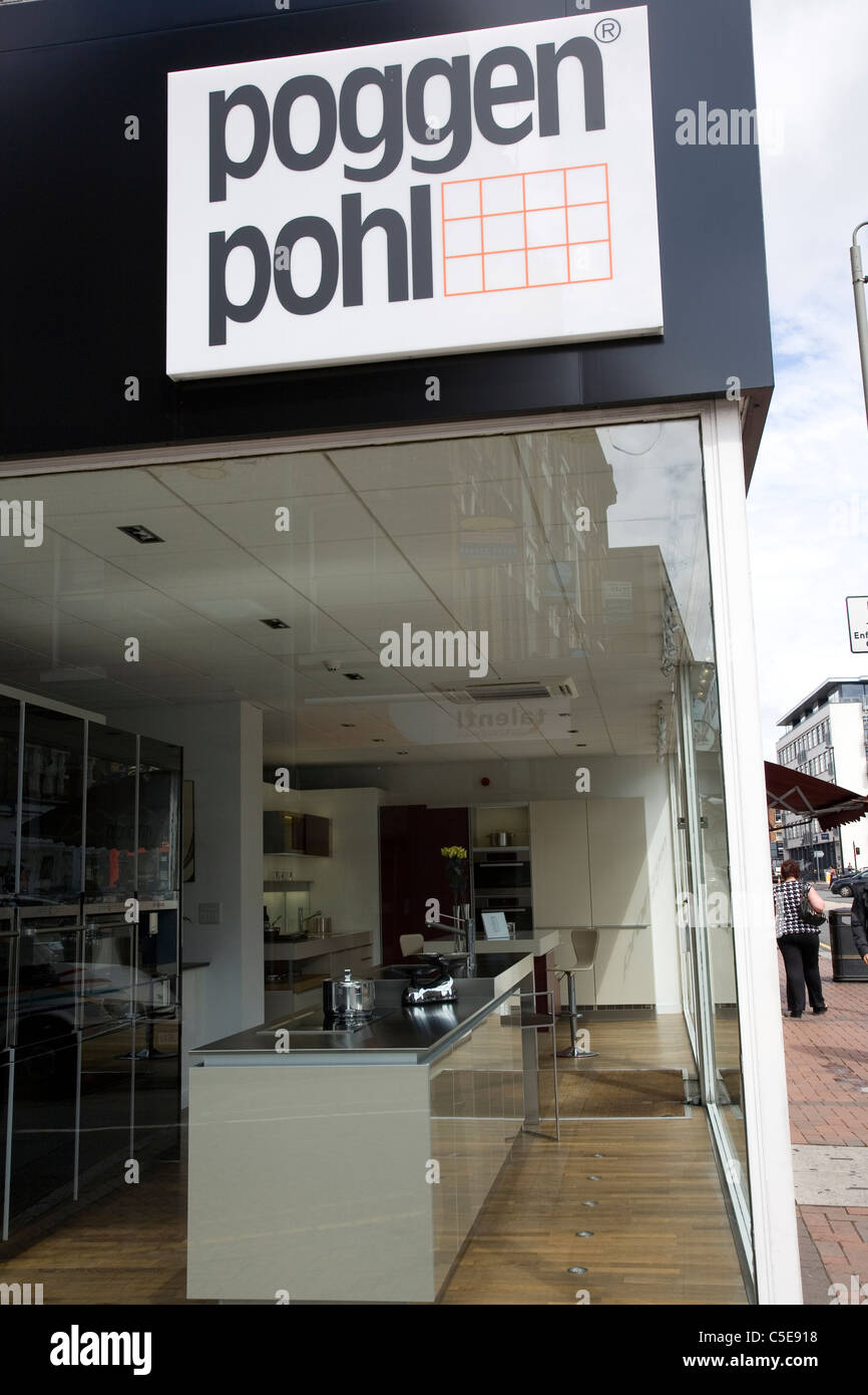 Poggenpohl logo hi-res stock photography and images - Alamy