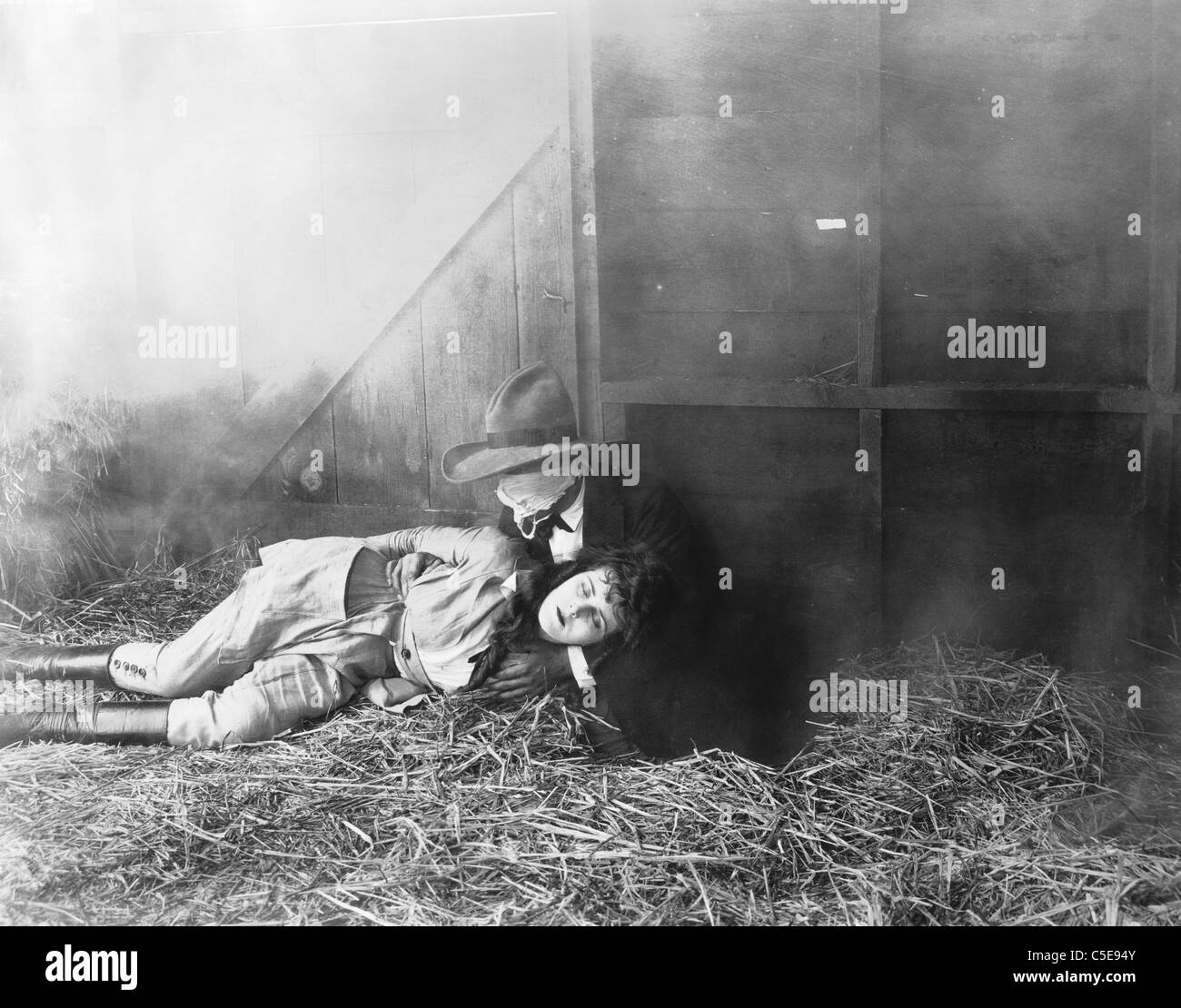 Man woman lying in hay hi-res stock photography and images - Alamy