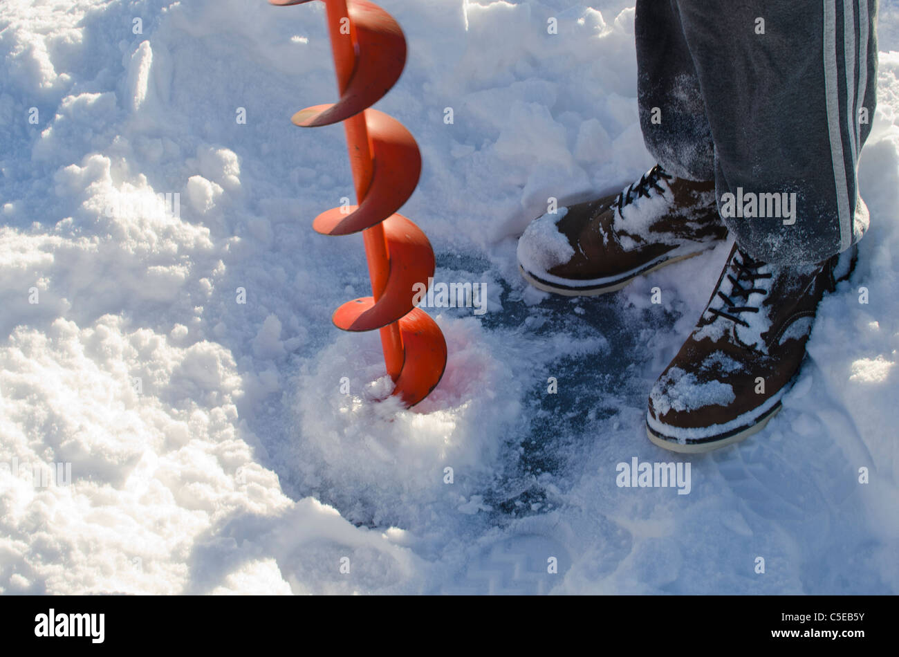 Ice drilling hi-res stock photography and images - Alamy