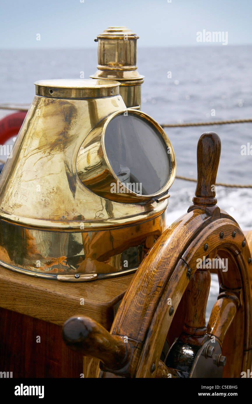 Rudder boat water steering hi-res stock photography and images - Alamy