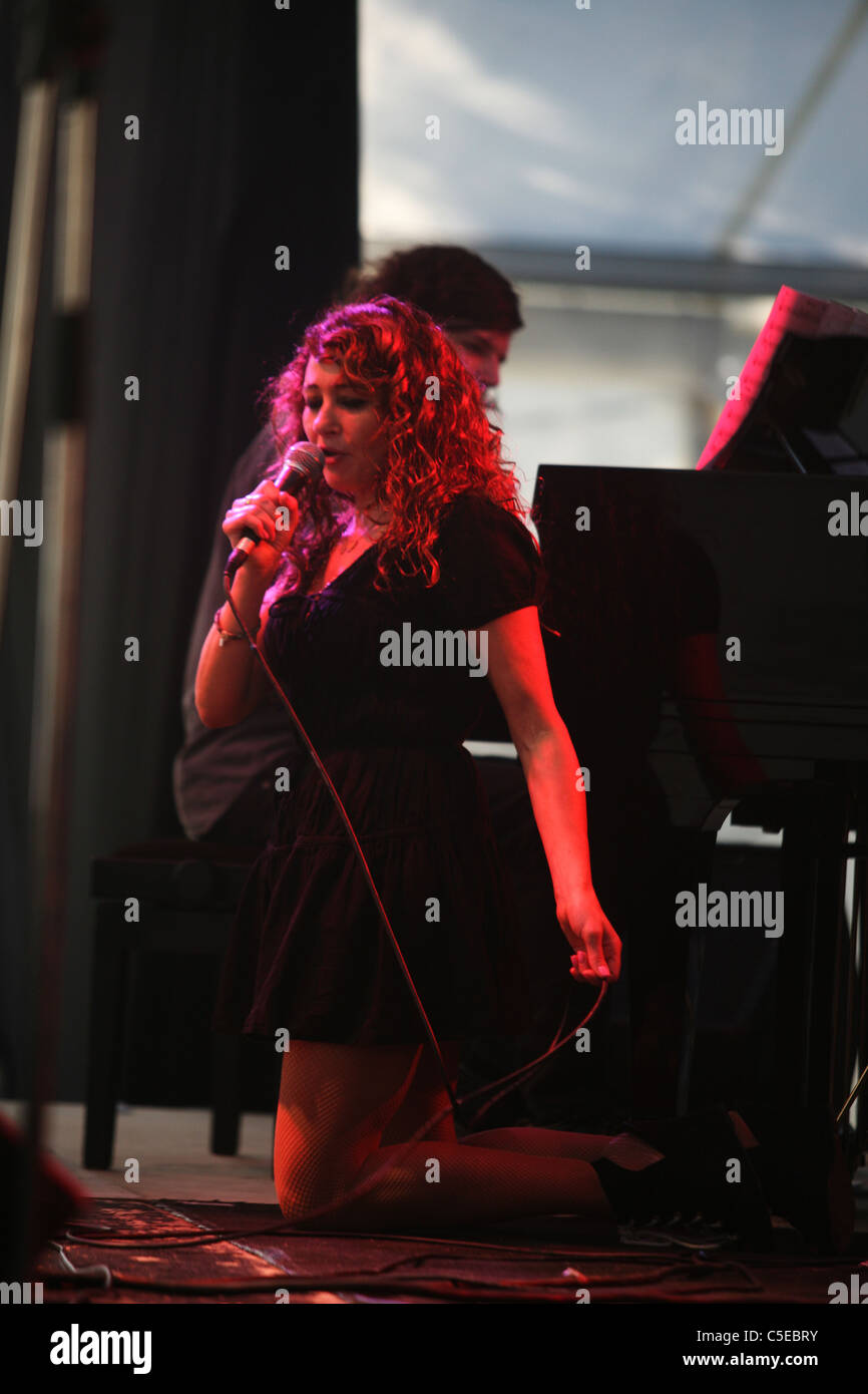 Frances Ruffelle. Marlborough Jazz Festival 2011 Stock Photo - Alamy