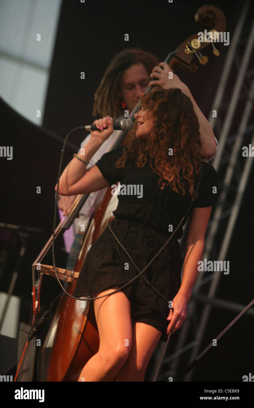 Ruffelle High Resolution Stock Photography and Images - Alamy