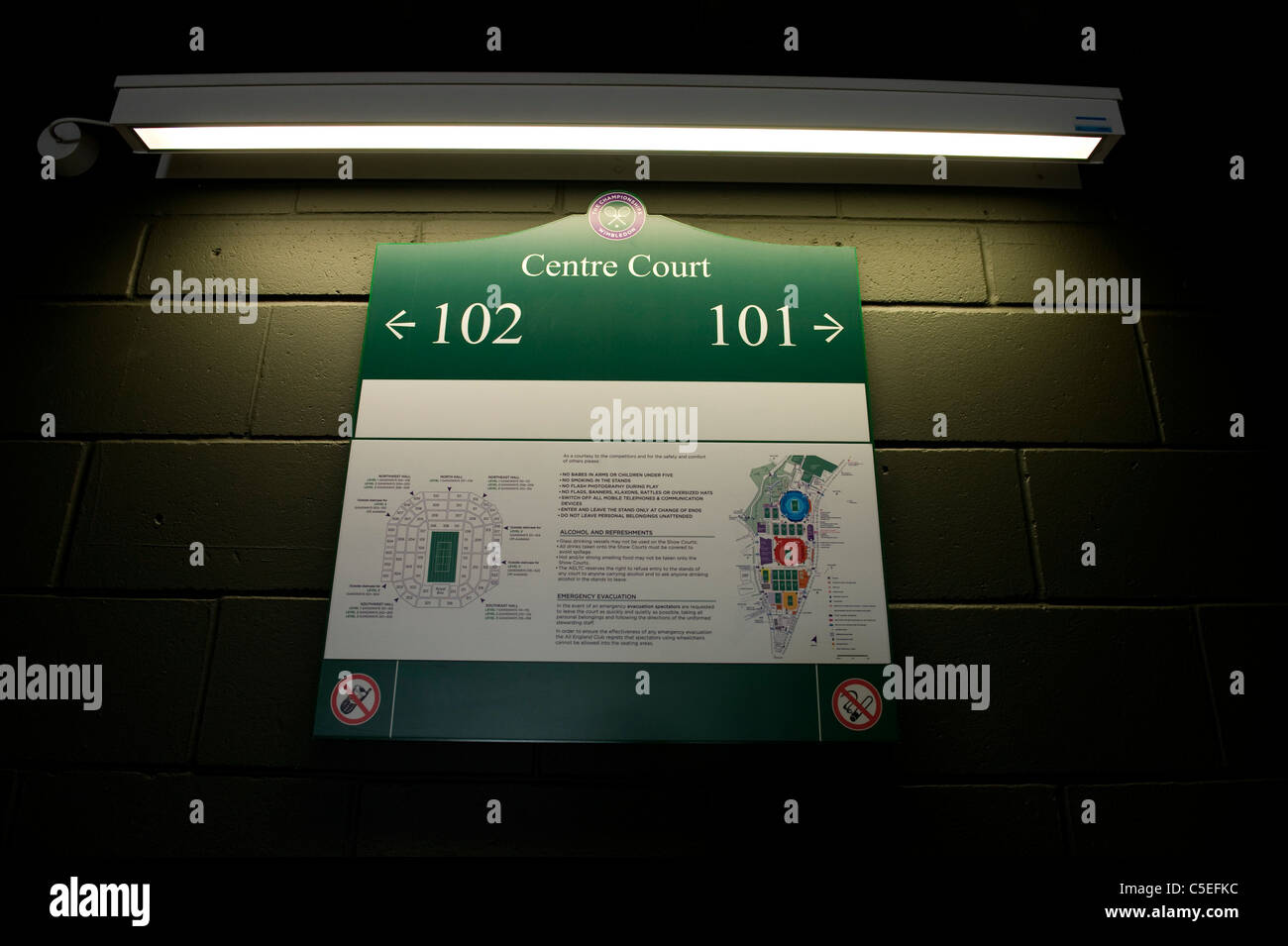 All england lawn tennis club sign hi-res stock photography and images ...