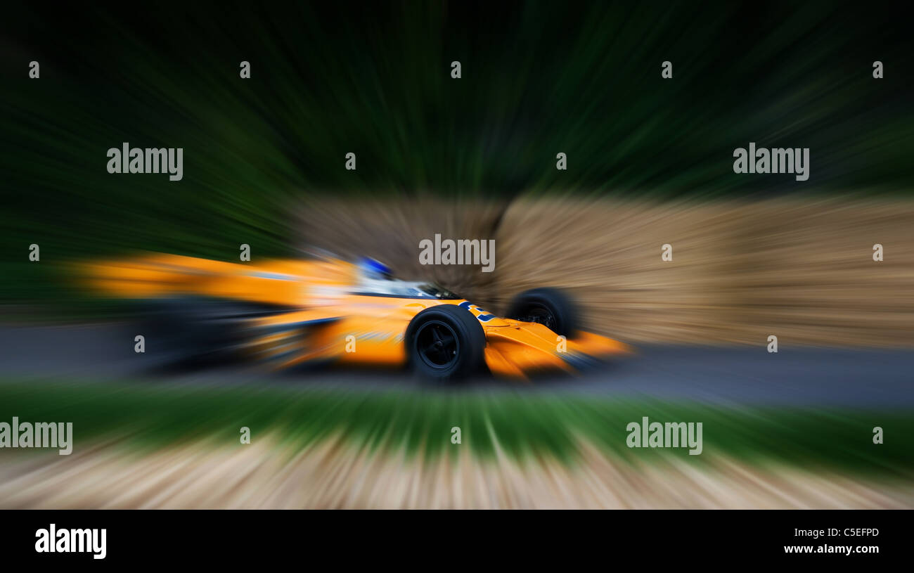 Car blur speed f1 hi-res stock photography and images - Alamy