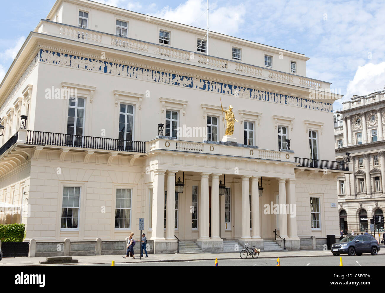 The Athenaeum Club, Waterloo Place, London Stock Photo: 37814514 - Alamy