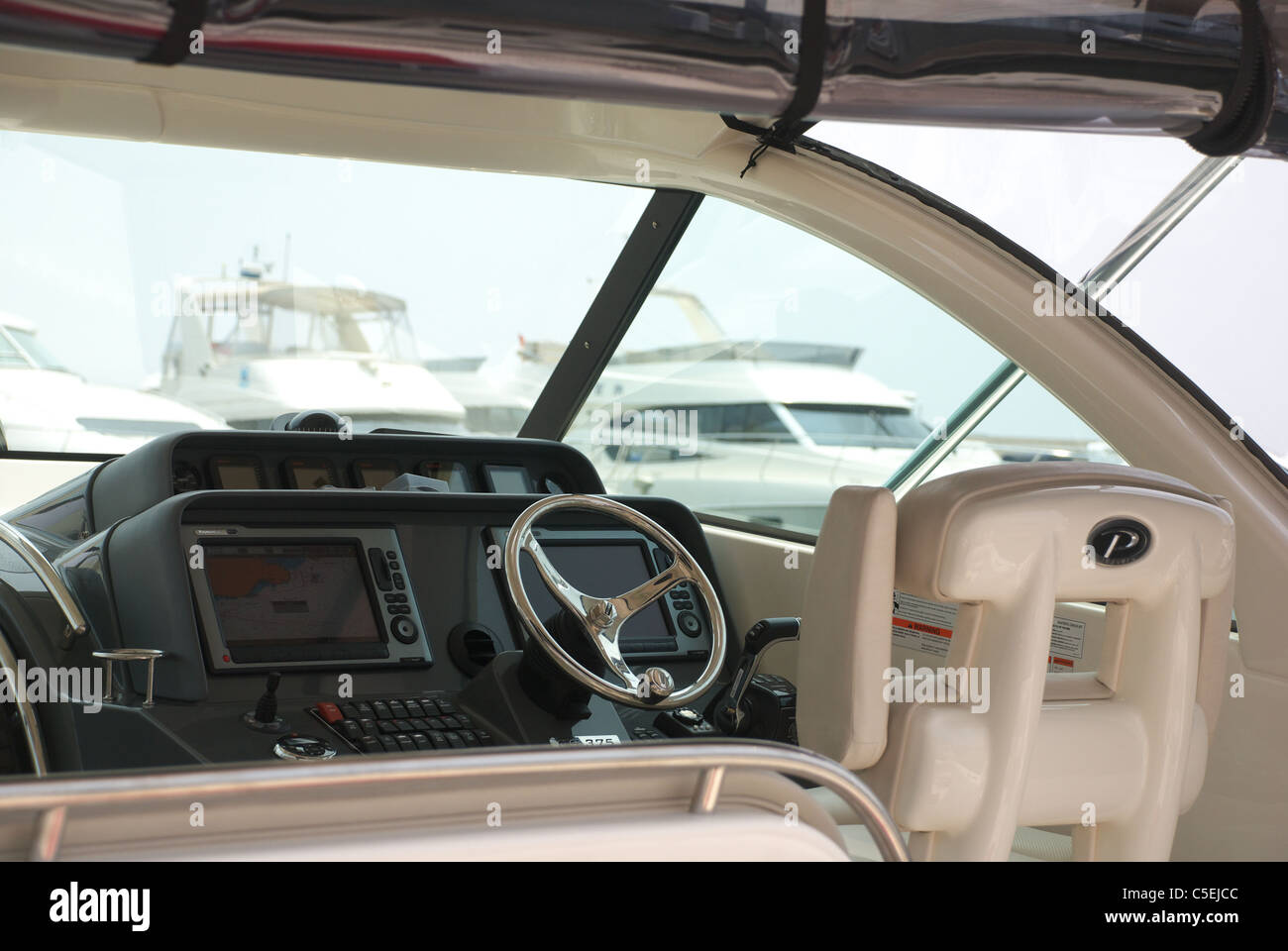 Boat cab hi-res stock photography and images - Alamy