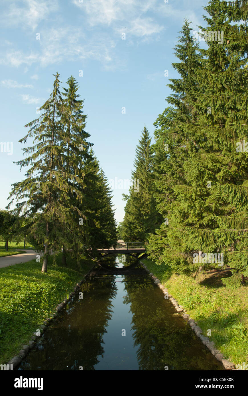 Water channel park hi-res stock photography and images - Alamy