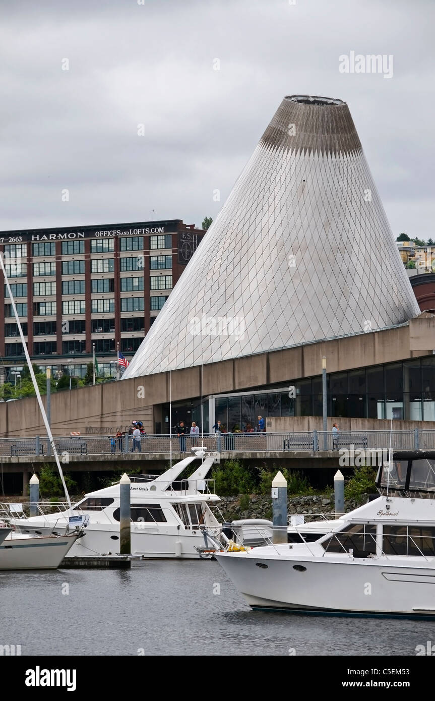 Conical structure hi-res stock photography and images - Alamy