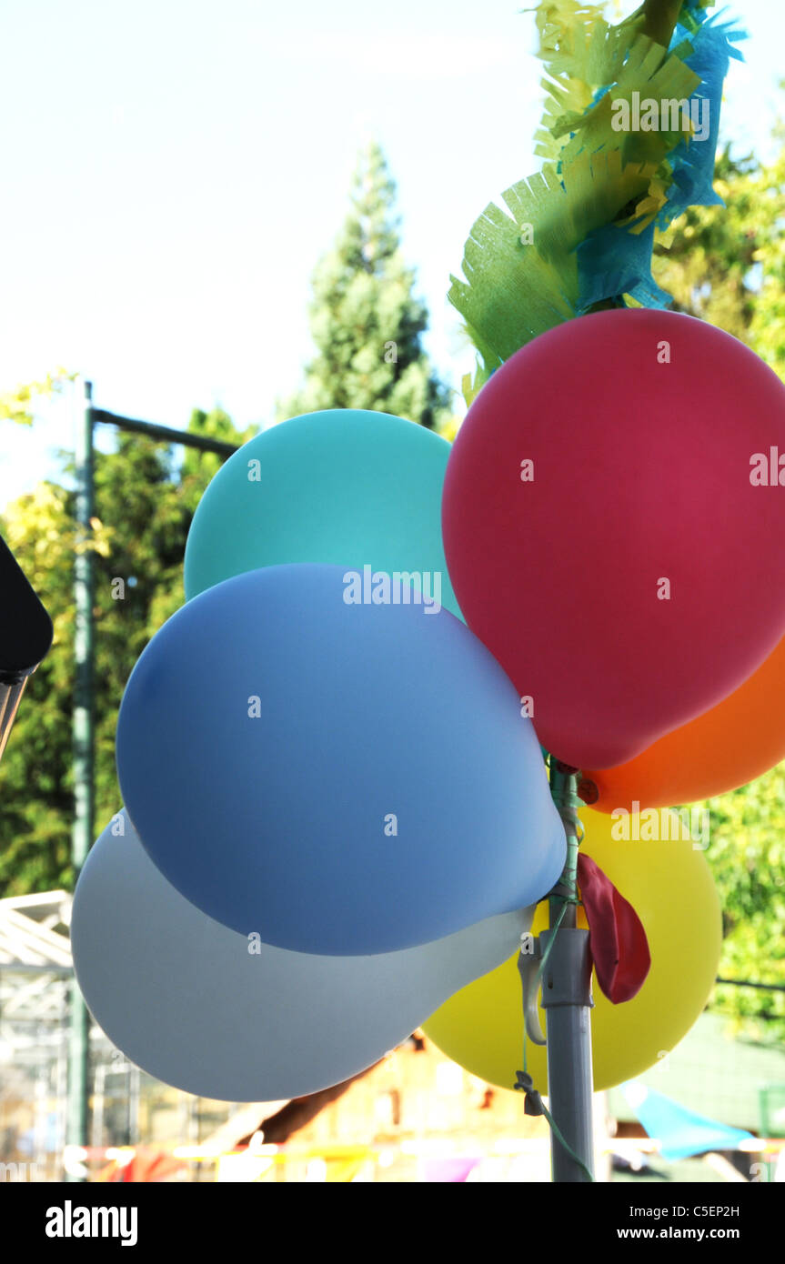 Graduation ceremony balloons hi-res stock photography and images - Alamy