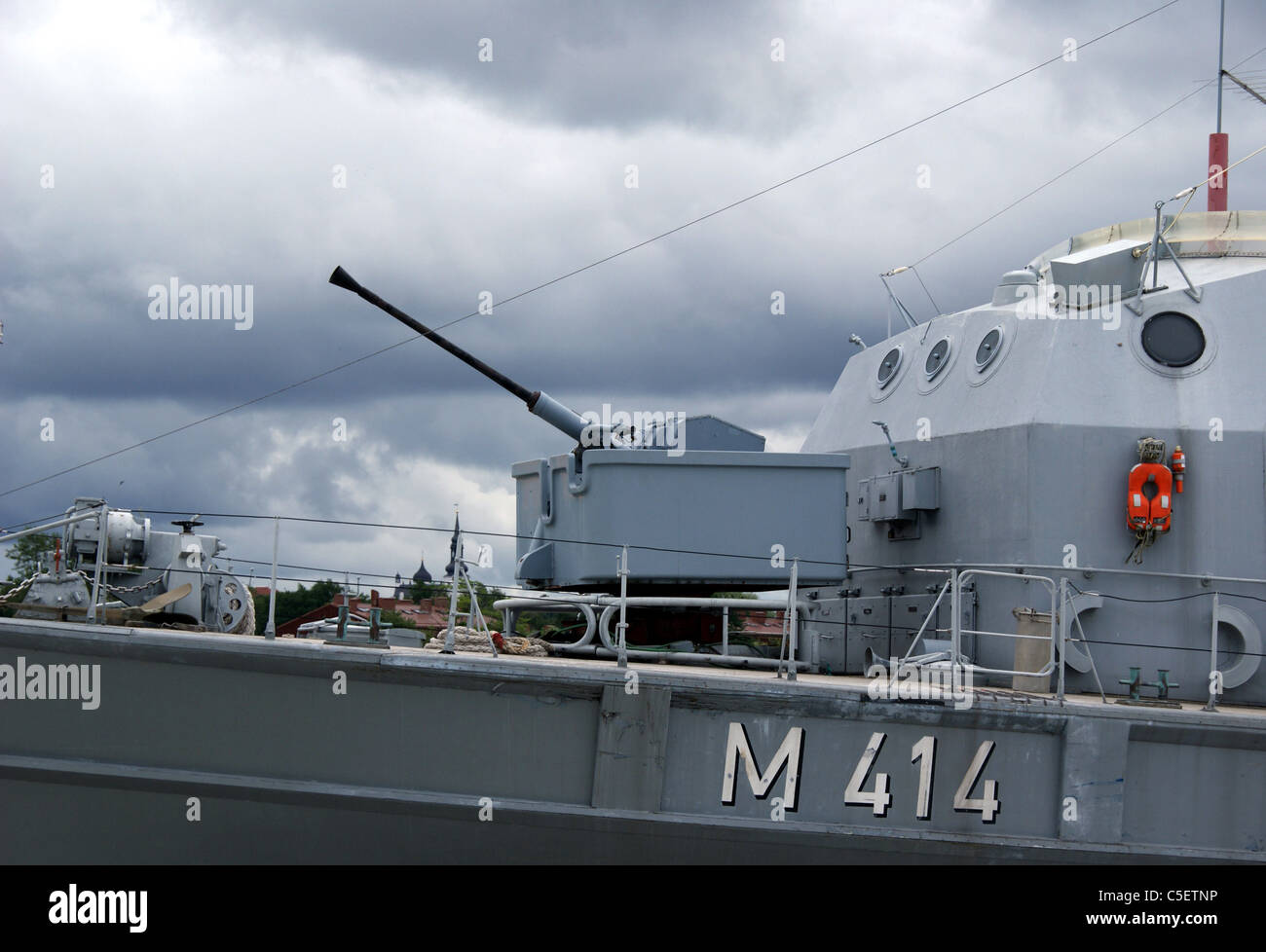 Navy ship deck hi-res stock photography and images - Alamy